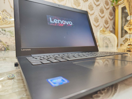Lenovo IdeaPad Intel cori 3 operativ 4g +mishka