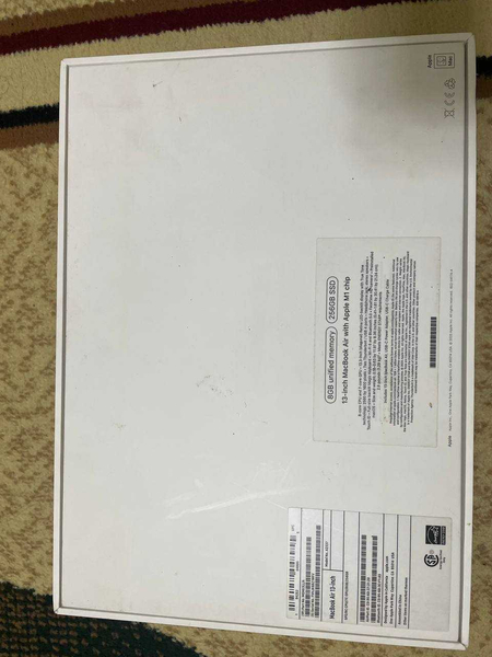 Macbook Air M1 8/256 Gb