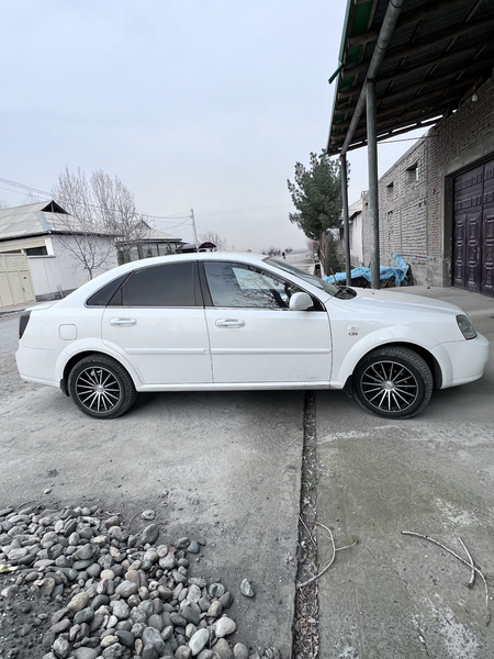 Lacetti 1.8 2011-yil 120.000 progeb
