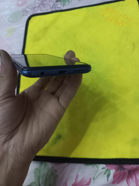 Redmi not 9 4/64 sotiladi