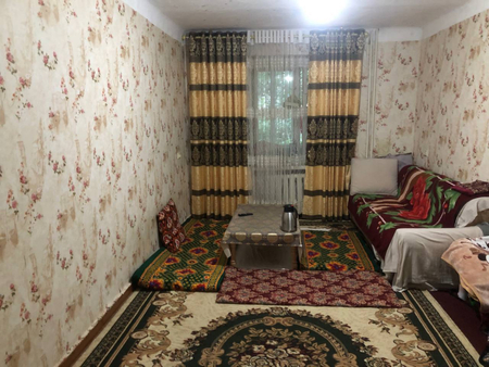 Продам Чиланзар 23 2-2-5 балкон 2х6