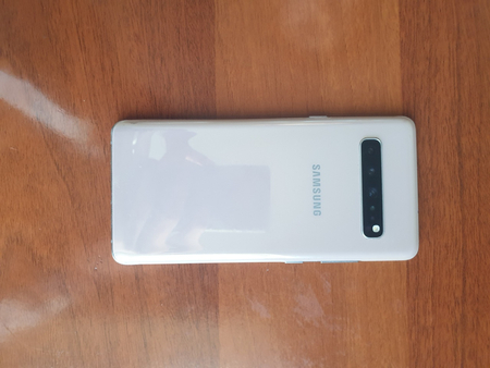 Samsung S10 5g molochniy