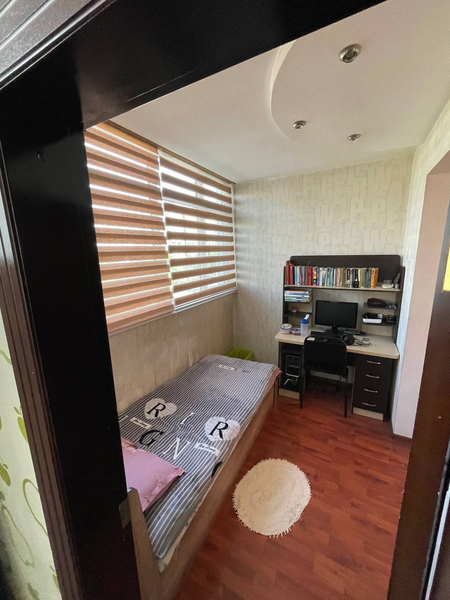 Srochno sotiladi Sergeli yangi hayot doʻstlik 108m² 4 xona