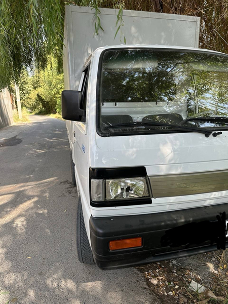 Labo sotiladi yili 2022 prabek 90000 min gazi bor toza moshina holati