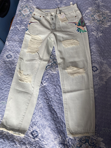 Джинсы рваные от pull&bear из европы 20$