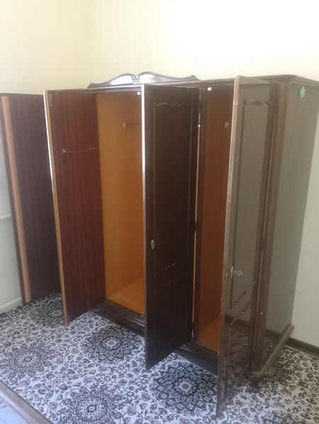 Spalne mebel Rossisyki, holati yaxshi saqlangan juda baquvvat
