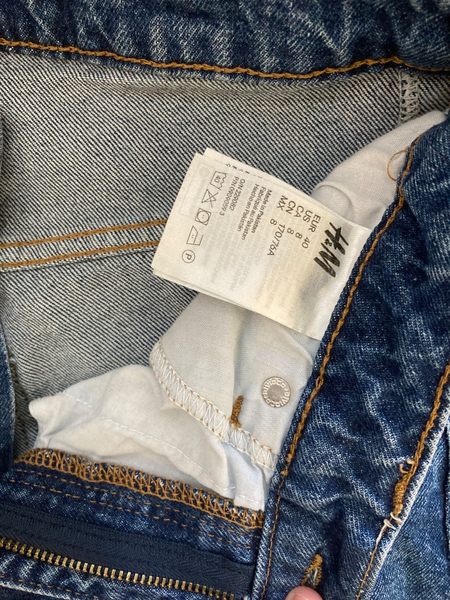 Темные джинсы H&m