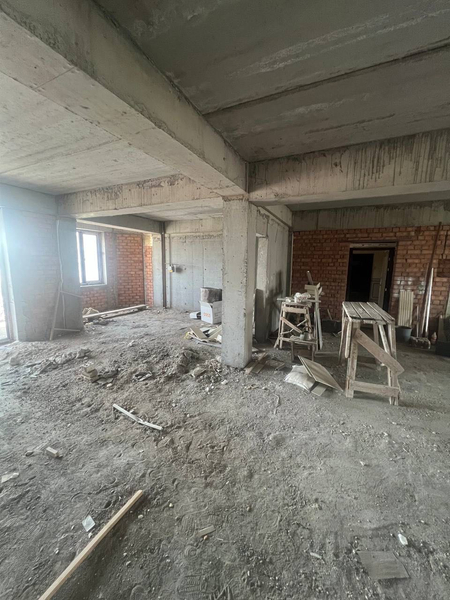 Продается квартира-128 кв/м, “AIRPORT HOUSE”