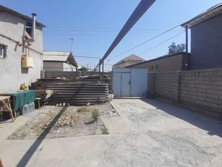Продам свой дом 2х комнатный  2 сотки въезд