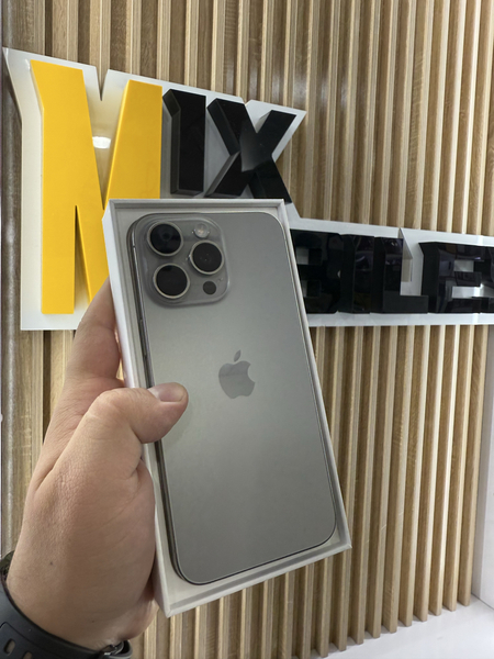 iPhone 15 Pro Max 256GB Natural