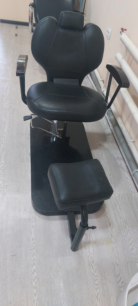 Salon jihozlari sotiladi
