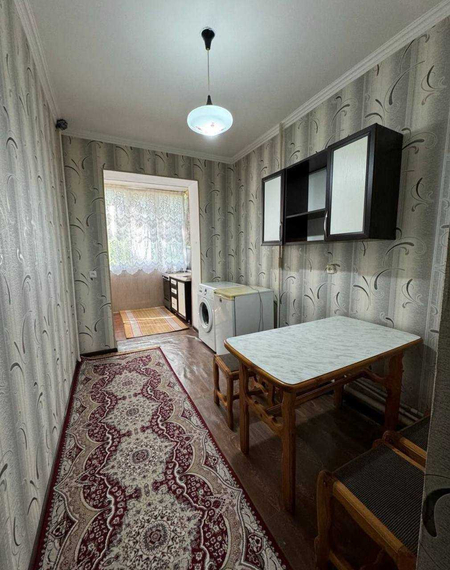 Аринда Квартера Кизларга БезМаклер (99)