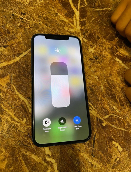 Iphone 12 aybi yoq srochna sotiladi