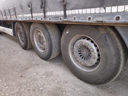 Фура DAF XF сотилади.