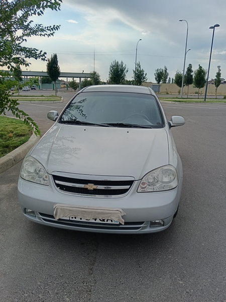 Продам ласетти 2010 г