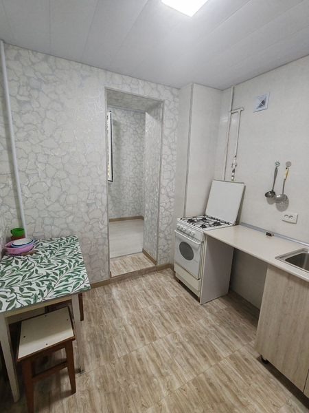 Метро космонавты цум