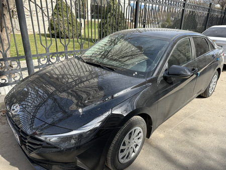 Hyundai Elantra 2021