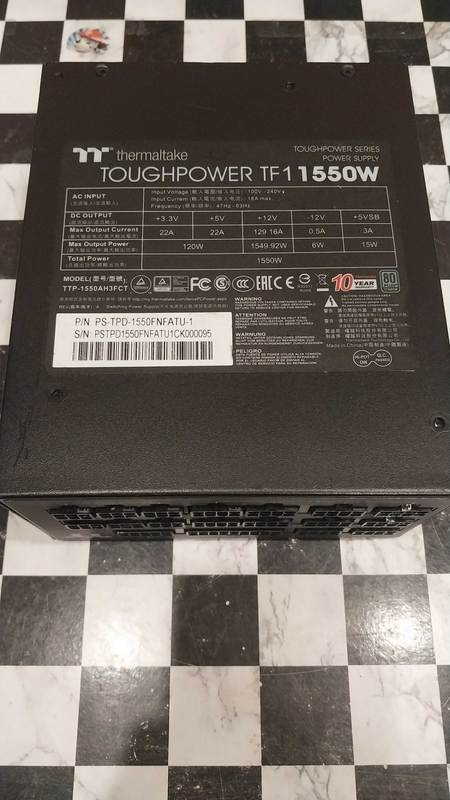 Блок Питания ThermalTake Toughpower TF1 1550W модуль 80 Plus Titanium.
