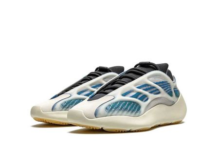 Топовые кроссовки Yeezy 700 v3