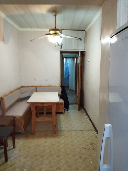 Продается 2 х комнатная квартира