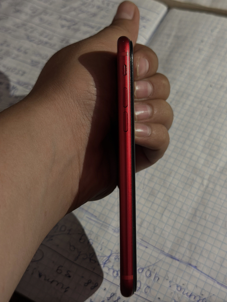 Iphone 8 xolati ideal ochilmagan qirilmagan suvdayam ishlaydi kar bor