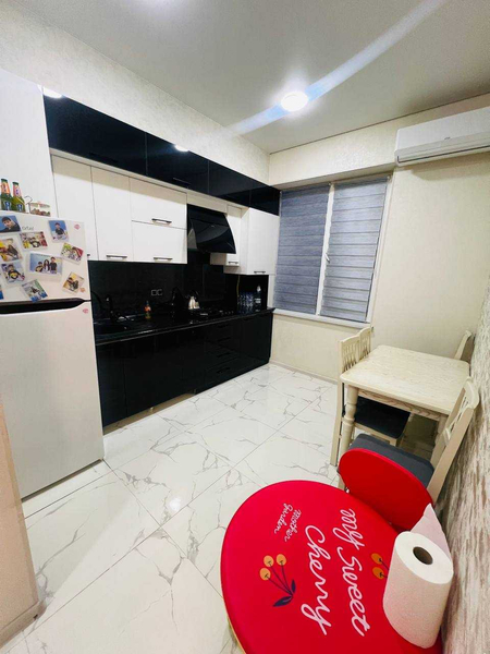 Продается 1 комнатная квартира. Юнусабад 19й квартал. Новостройка
