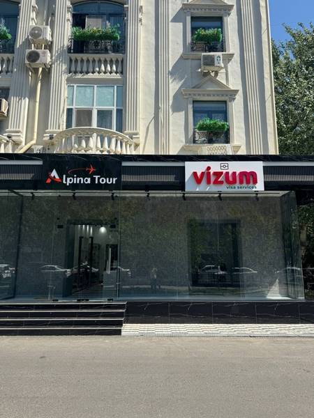 Продам помещение в центре гламур 1 линия с арендатором