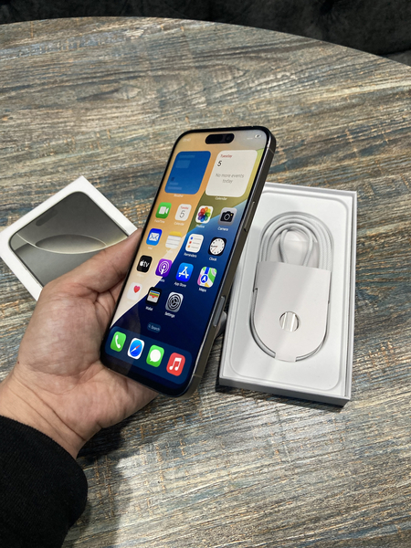 iPhone 16pro Max Z/ZA  1/tb dubay 1-1