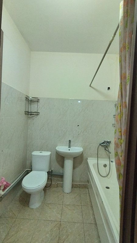 Sergile choshtepa metroni 1-bekati 350$