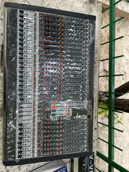 Behnenger XL 32 00