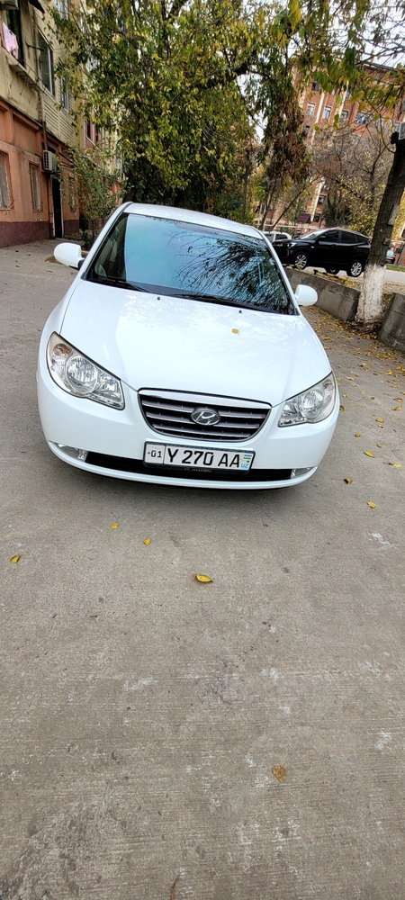 Hundai avante 1.6