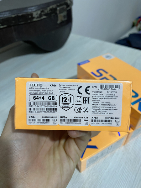 Tecno spark 7 4/64gb
