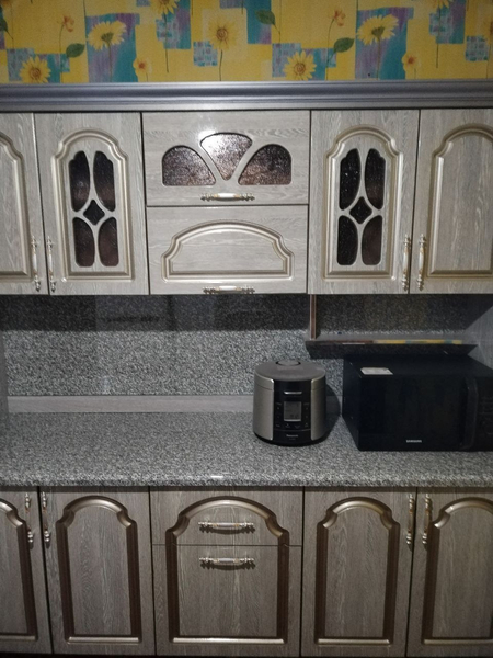 Продаётся кухонная мебель