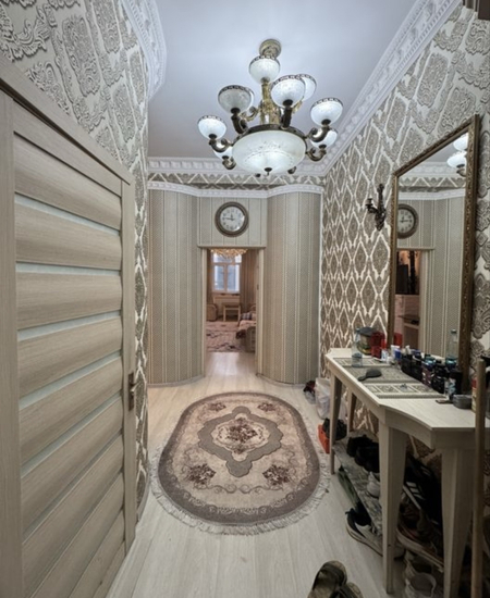 Срочно продаётся Юнусабад 17кв 2/5/9 Новостройка
