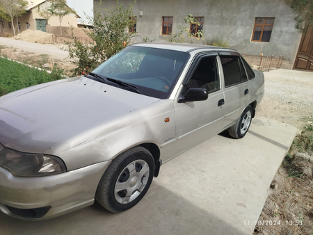 Ñexía 2009  probeg 350000. Narxi 4000$