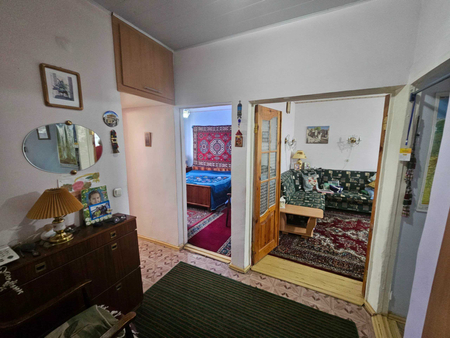 Продаётся 2х комн квартира на 4 этаже Ор-р Чевар