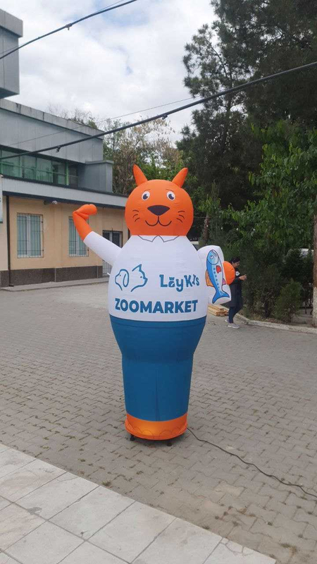 Ишириладиган реклама (балон реклама, шар одам)