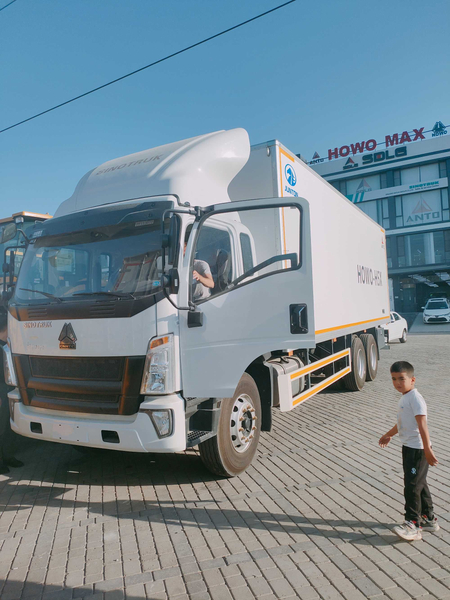 HOWO MAX Sinotruk