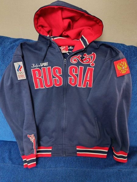 Продам мужскую олимпийку,размер xxxl,недорого