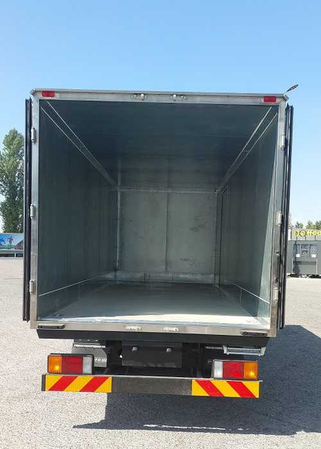 Изотермический автофургон Hyundai Mighty EX8 23 куб