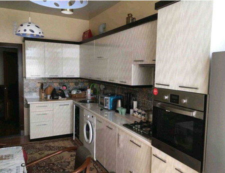 2xonali 5etajda joylashgan yangi jixozlangan kvartira ijaraga beriladi