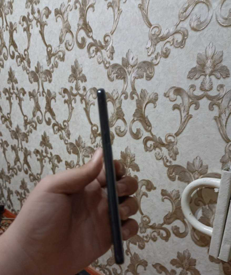 lg v50s  256/8 gb