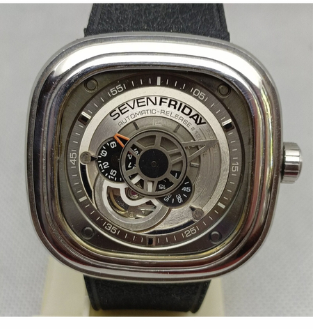 Наручные часы SevenFriday