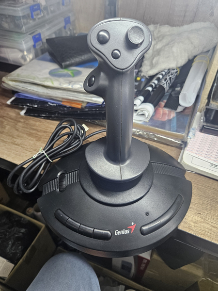 Genius simulyator USB F-23