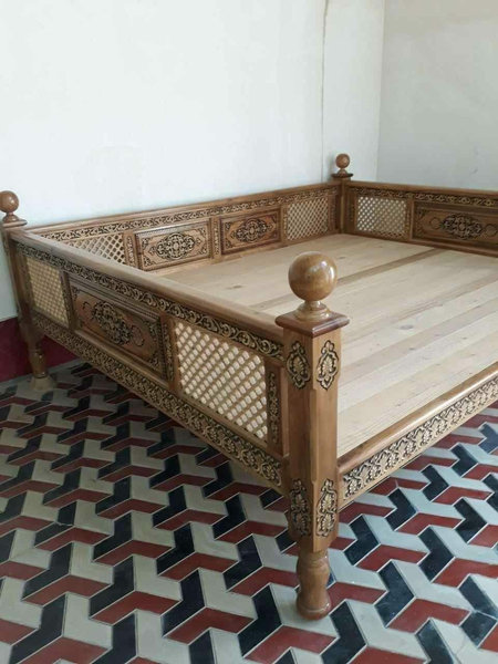 Zakazga zinala kravat va boshqa narsala yasimzs