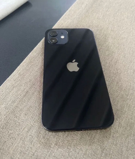 Iphone 64 gb  black