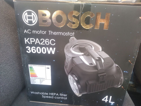 Пилесос Bosch 3600w