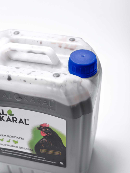 Натуральная кормовая добавка для всех видов птиц AL KARAL, 5 л