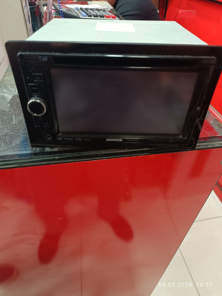 Kenwood manitor sotiladi