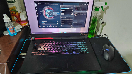 Asus rog strix G713IE